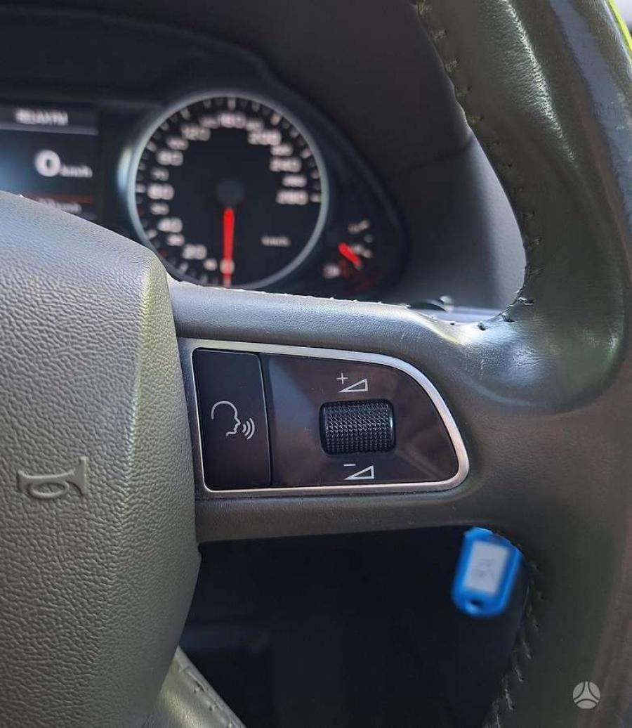 Brūns Audi Q5 2010 Kretinga, ar dzinēja tilpumu 2.97 L un nobraukumu 277 tūkst. km par 9999 €, foto 32 vietnē AUTOMOTO.COM.LV
