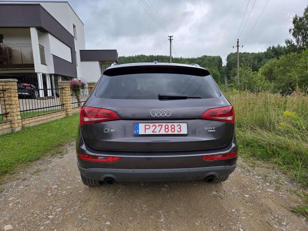 Brown Audi Q5 2010 in Ignalina, with an engine capacity of 0.00 L and mileage of 250 thousand km for 6650 €, photo 4 on AUTOMOTO.COM.LV