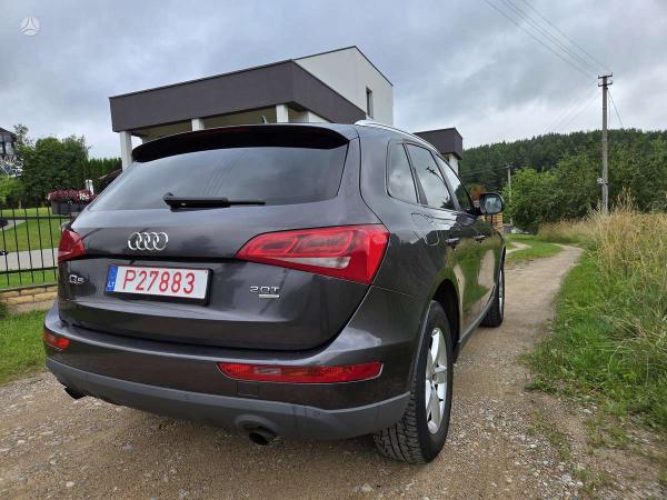 Brown Audi Q5 2010 in Ignalina, with an engine capacity of 0.00 L and mileage of 250 thousand km for 6650 €, photo 5 on AUTOMOTO.COM.LV