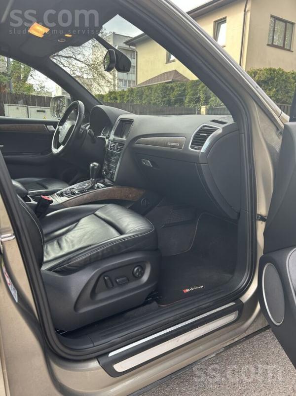 Brūns Audi Q5 2011 Liepāja, ar dzinēja tilpumu 3.00 L un nobraukumu 260 tūkst. km par 35000 €, foto 7 vietnē AUTOMOTO.COM.LV