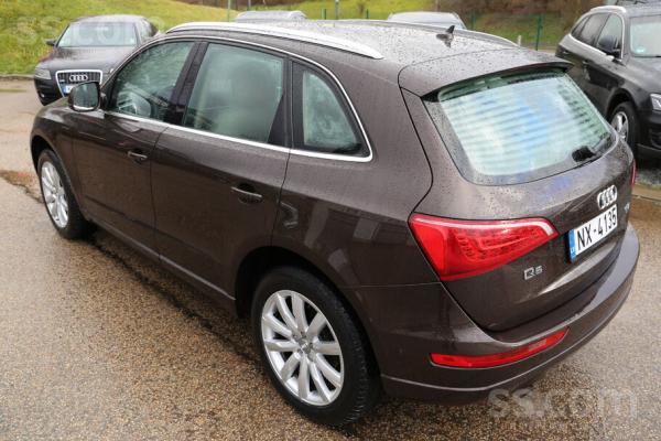 Brown Audi Q5 2011 in Tukums, with an engine capacity of 2.00 L and mileage of 230 thousand km for 9833 €, photo 2 on AUTOMOTO.COM.LV
