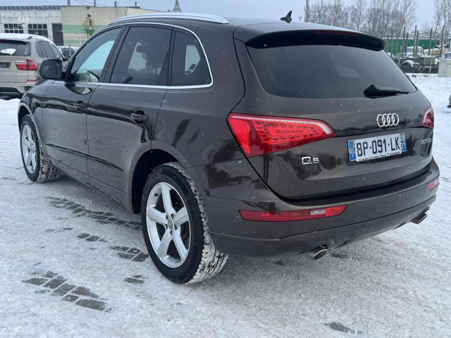 Brown Audi Q5 2011 in Taurage, with an engine capacity of 2.97 L and mileage of 224 thousand km for 8999 €, photo 7 on AUTOMOTO.COM.LV