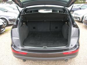 Brown Audi Q5 2011 in Riga, with an engine capacity of 3.00 L and mileage of 0 thousand km for 10800 €, photo 6 on AUTOMOTO.COM.LV