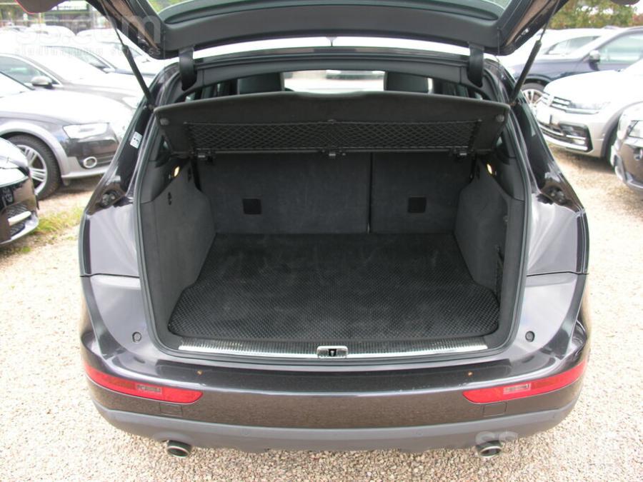 Brown Audi Q5 2011 in Riga, with an engine capacity of 3.00 L and mileage of 0 thousand km for 10800 €, photo 6 on AUTOMOTO.COM.LV