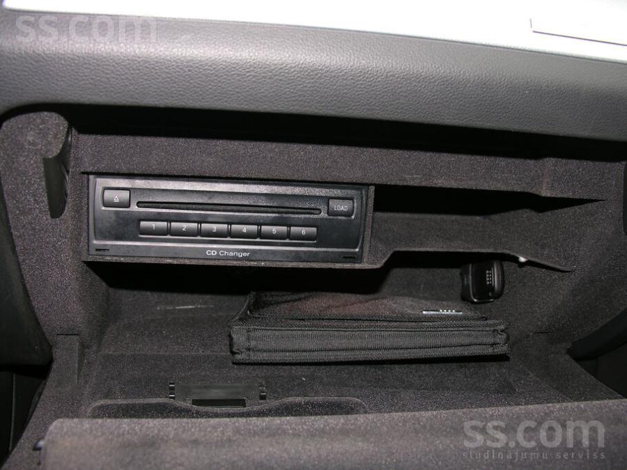 Brown Audi Q5 2011 in Riga, with an engine capacity of 3.00 L and mileage of 0 thousand km for 10800 €, photo 17 on AUTOMOTO.COM.LV