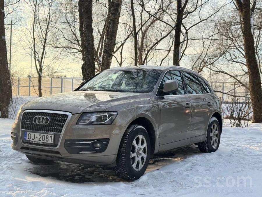 Brown Audi Q5 2011 in Riga, with an engine capacity of 2.00 L and mileage of 293 thousand km for 9800 €, photo 1 on AUTOMOTO.COM.LV