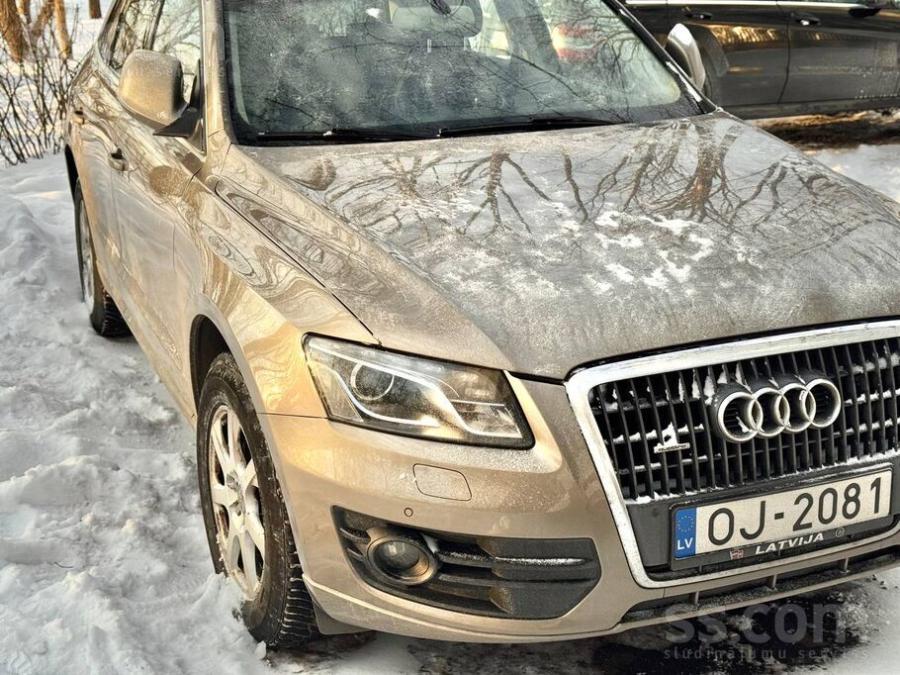 Brown Audi Q5 2011 in Riga, with an engine capacity of 2.00 L and mileage of 293 thousand km for 9800 €, photo 5 on AUTOMOTO.COM.LV