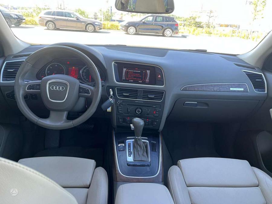 Brūns Audi Q5 2011 Viļņa, ar dzinēja tilpumu 1.97 L un nobraukumu 250 tūkst. km par 7900 €, foto 18 vietnē AUTOMOTO.COM.LV