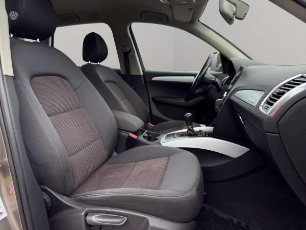 Brown Audi Q5 2011 in Kaunas, with an engine capacity of 2.00 L and mileage of 162 thousand km for 10999 €, photo 8 on AUTOMOTO.COM.LV