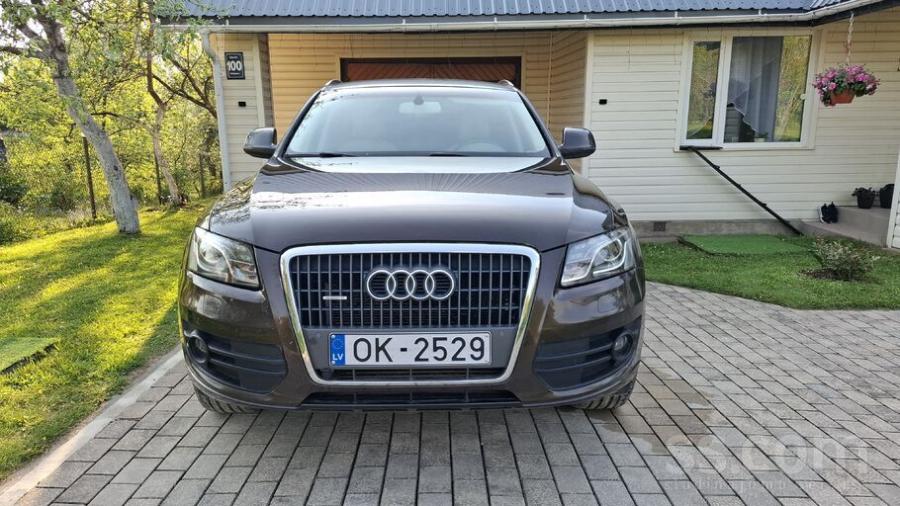 Brūns Audi Q5 2011 Rēzekne, ar dzinēja tilpumu 2.00 L un nobraukumu 308 tūkst. km par 9700 €, foto 3 vietnē AUTOMOTO.COM.LV