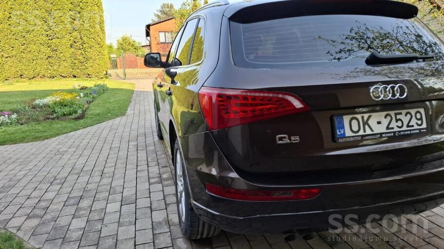 Brūns Audi Q5 2011 Rēzekne, ar dzinēja tilpumu 2.00 L un nobraukumu 308 tūkst. km par 9700 €, foto 9 vietnē AUTOMOTO.COM.LV
