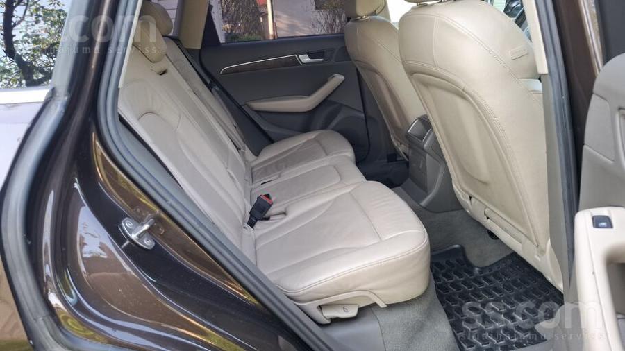 Brūns Audi Q5 2011 Rēzekne, ar dzinēja tilpumu 2.00 L un nobraukumu 308 tūkst. km par 9700 €, foto 14 vietnē AUTOMOTO.COM.LV