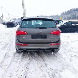 Brown Audi Q5 2012 in Vilnius, with an engine capacity of 1.98 L and mileage of 236 thousand km for 11600 €, photo 7 on AUTOMOTO.COM.LV