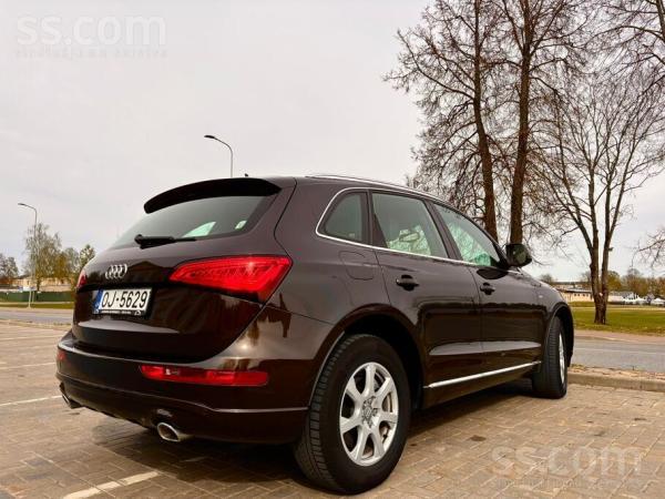Brown Audi Q5 2012 in Rezekne, with an engine capacity of 3.00 L and mileage of 241 thousand km for 12300 €, photo 4 on AUTOMOTO.COM.LV