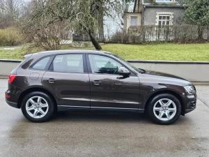Brūns Audi Q5 2012 Jēkabpils, ar dzinēja tilpumu 2.00 L un nobraukumu 305 tūkst. km par 9990 €, foto 6 vietnē AUTOMOTO.COM.LV