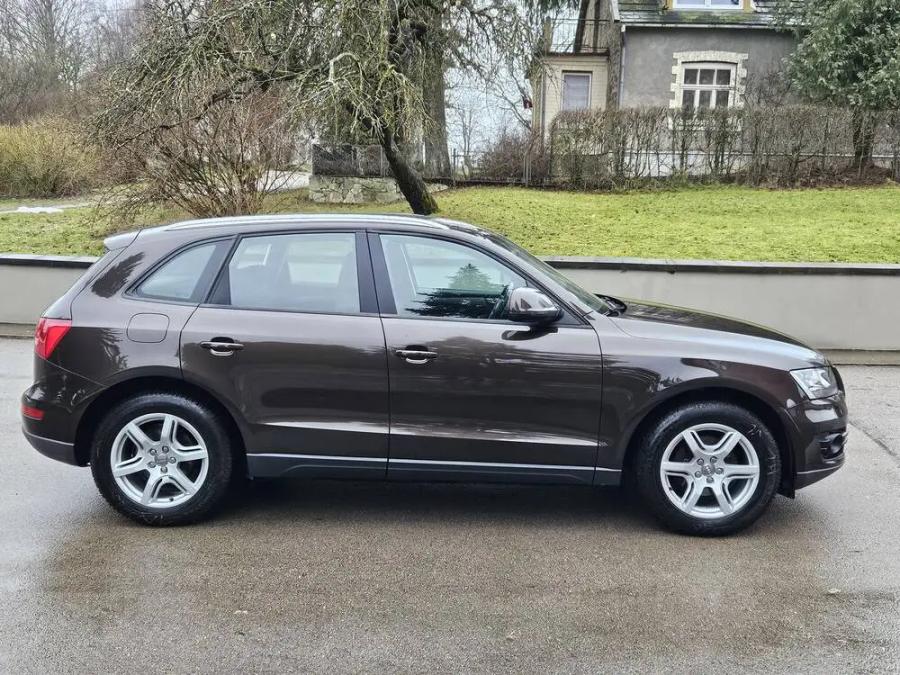 Brūns Audi Q5 2012 Jēkabpils, ar dzinēja tilpumu 2.00 L un nobraukumu 305 tūkst. km par 9990 €, foto 6 vietnē AUTOMOTO.COM.LV