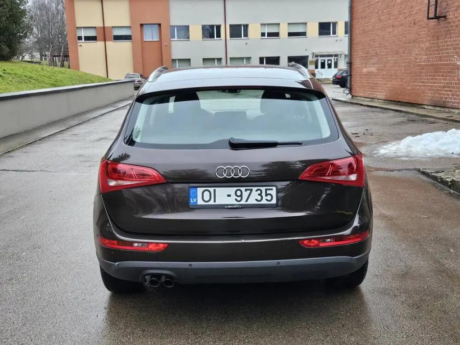 Brūns Audi Q5 2012 Jēkabpils, ar dzinēja tilpumu 2.00 L un nobraukumu 305 tūkst. km par 9990 €, foto 9 vietnē AUTOMOTO.COM.LV