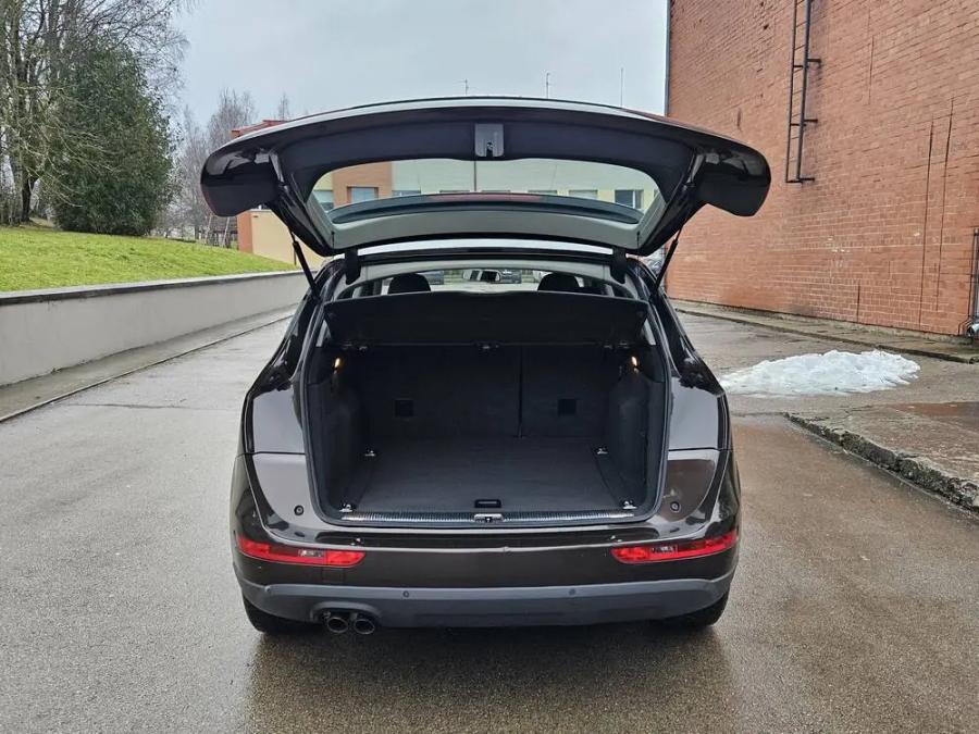Brūns Audi Q5 2012 Jēkabpils, ar dzinēja tilpumu 2.00 L un nobraukumu 305 tūkst. km par 9990 €, foto 17 vietnē AUTOMOTO.COM.LV
