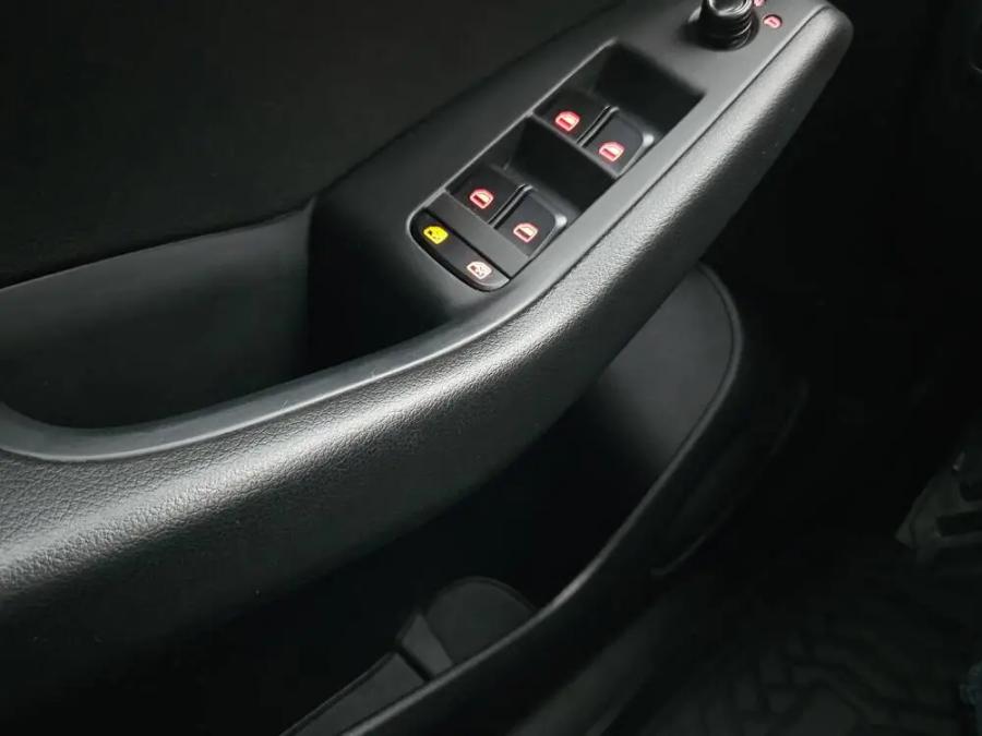 Brūns Audi Q5 2012 Jēkabpils, ar dzinēja tilpumu 2.00 L un nobraukumu 305 tūkst. km par 9990 €, foto 30 vietnē AUTOMOTO.COM.LV