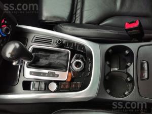 Brown Audi Q5 2012 in Riga, with an engine capacity of 3.00 L and mileage of 236 thousand km for 10450 €, photo 12 on AUTOMOTO.COM.LV