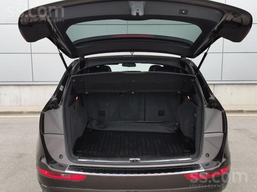 Brown Audi Q5 2012 in Riga, with an engine capacity of 3.00 L and mileage of 236 thousand km for 10450 €, photo 17 on AUTOMOTO.COM.LV