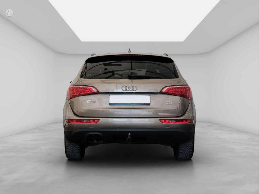 Brūns Audi Q5 2012 Kauņa, ar dzinēja tilpumu 2.00 L un nobraukumu 291 tūkst. km par 9390 €, foto 6 vietnē AUTOMOTO.COM.LV