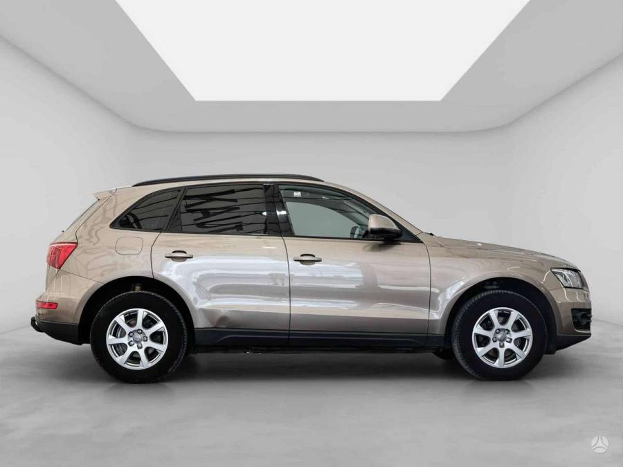 Brūns Audi Q5 2012 Kauņa, ar dzinēja tilpumu 2.00 L un nobraukumu 291 tūkst. km par 9390 €, foto 8 vietnē AUTOMOTO.COM.LV