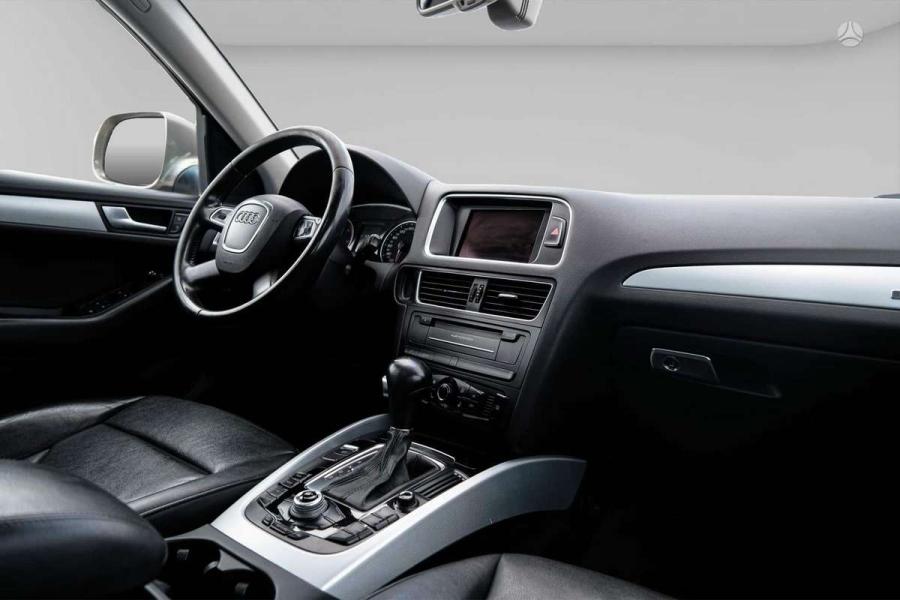 Brūns Audi Q5 2012 Kauņa, ar dzinēja tilpumu 2.00 L un nobraukumu 291 tūkst. km par 9390 €, foto 12 vietnē AUTOMOTO.COM.LV