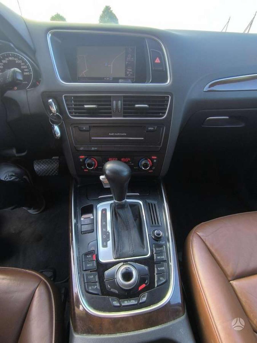 Brown Audi Q5 2012 in Taurage, with an engine capacity of 1.97 L and mileage of 245 thousand km for 8300 €, photo 11 on AUTOMOTO.COM.LV
