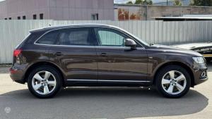 Brown Audi Q5 2012 in Telschi, with an engine capacity of 2.97 L and mileage of 231 thousand km for 12300 €, photo 13 on AUTOMOTO.COM.LV