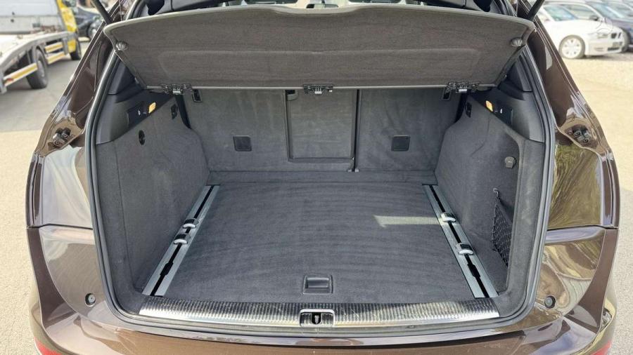 Brown Audi Q5 2012 in Telschi, with an engine capacity of 2.97 L and mileage of 231 thousand km for 12300 €, photo 24 on AUTOMOTO.COM.LV