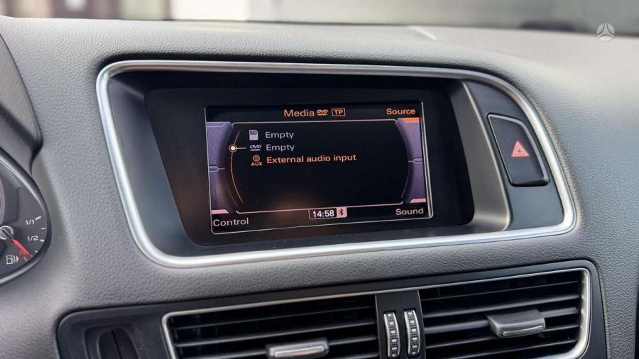 Brown Audi Q5 2012 in Telschi, with an engine capacity of 2.97 L and mileage of 231 thousand km for 12300 €, photo 29 on AUTOMOTO.COM.LV