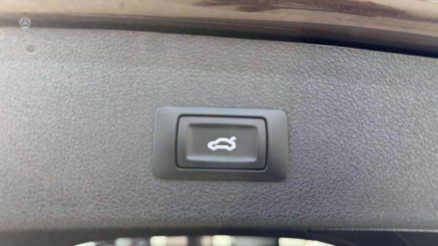 Brown Audi Q5 2012 in Telschi, with an engine capacity of 2.97 L and mileage of 231 thousand km for 12300 €, photo 32 on AUTOMOTO.COM.LV