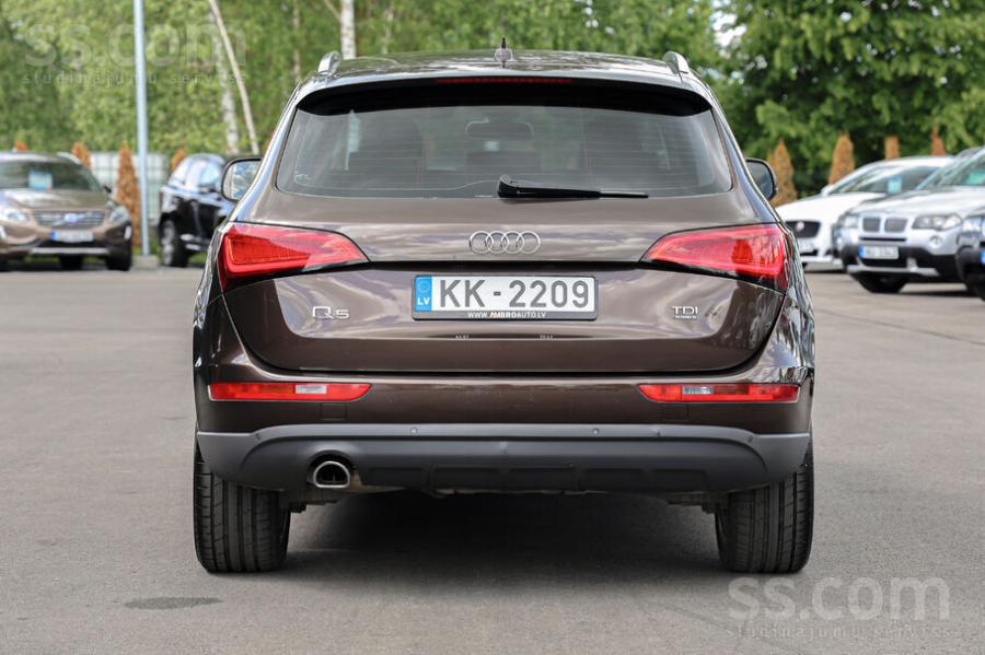 Brūns Audi Q5 2013 Jelgava, ar dzinēja tilpumu 2.00 L un nobraukumu 0 tūkst. km par 12850 €, foto 6 vietnē AUTOMOTO.COM.LV