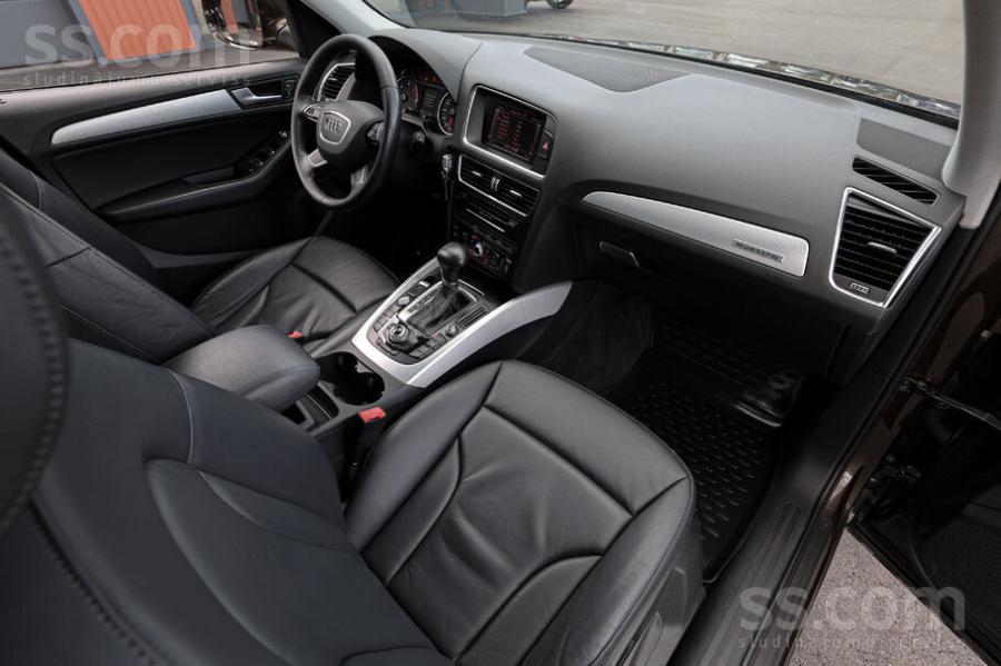 Brūns Audi Q5 2013 Jelgava, ar dzinēja tilpumu 2.00 L un nobraukumu 0 tūkst. km par 12850 €, foto 14 vietnē AUTOMOTO.COM.LV