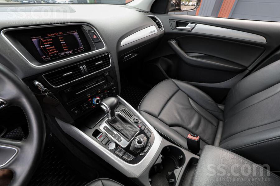 Brūns Audi Q5 2013 Jelgava, ar dzinēja tilpumu 2.00 L un nobraukumu 0 tūkst. km par 12850 €, foto 22 vietnē AUTOMOTO.COM.LV