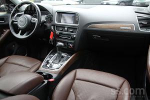 Brown Audi Q5 2013 in Tukums, with an engine capacity of 3.00 L and mileage of 271 thousand km for 13990 €, photo 6 on AUTOMOTO.COM.LV