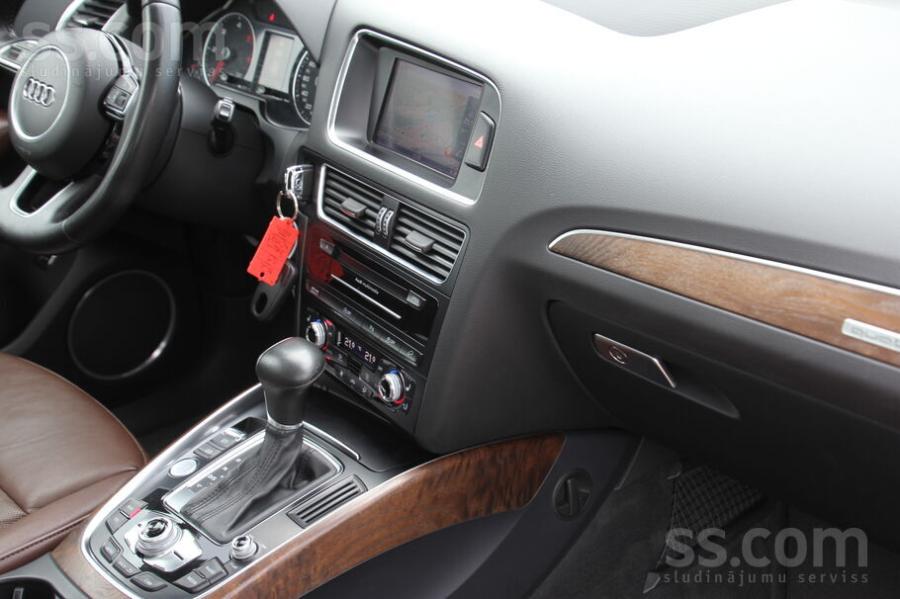 Brown Audi Q5 2013 in Tukums, with an engine capacity of 3.00 L and mileage of 271 thousand km for 13990 €, photo 9 on AUTOMOTO.COM.LV