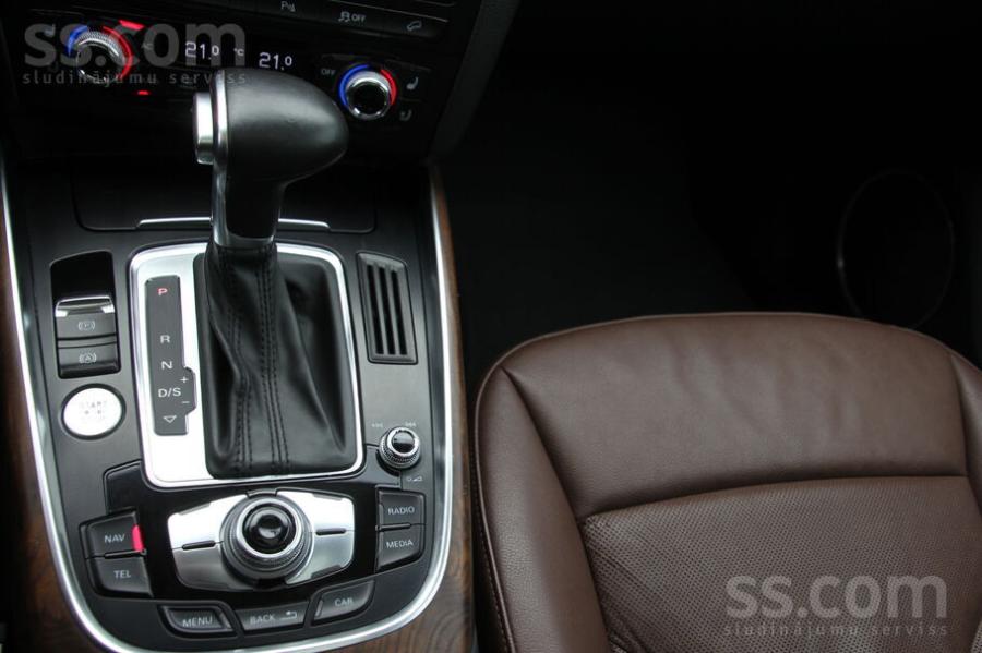 Brown Audi Q5 2013 in Tukums, with an engine capacity of 3.00 L and mileage of 271 thousand km for 13990 €, photo 17 on AUTOMOTO.COM.LV