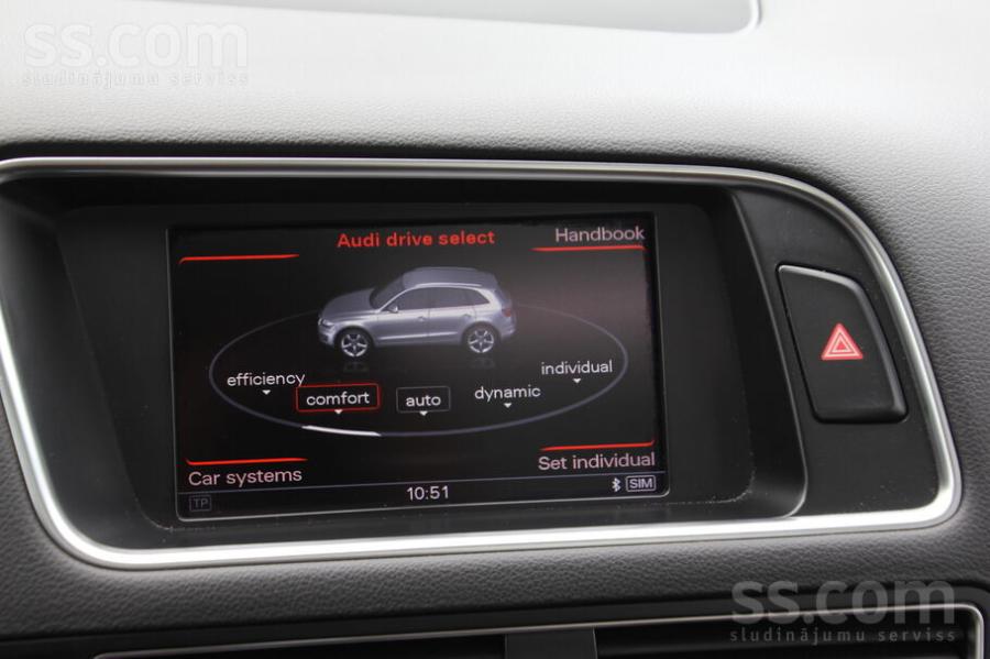 Brown Audi Q5 2013 in Tukums, with an engine capacity of 3.00 L and mileage of 271 thousand km for 13990 €, photo 19 on AUTOMOTO.COM.LV