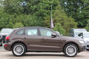 Brown Audi Q5 2013 in Tukums, with an engine capacity of 3.00 L and mileage of 271 thousand km for 13990 €, photo 31 on AUTOMOTO.COM.LV
