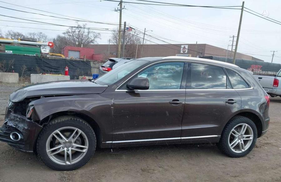 Brown Audi Q5 2013 in Vilnius, with an engine capacity of 1.98 L and mileage of 225 thousand km for 5900 €, photo 7 on AUTOMOTO.COM.LV
