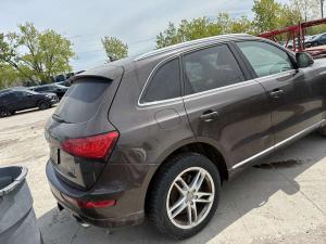 Brown Audi Q5 2013 in Vilnius, with an engine capacity of 1.98 L and mileage of 225 thousand km for 5900 €, photo 10 on AUTOMOTO.COM.LV