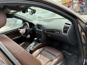 Brown Audi Q5 2013 in Vilnius, with an engine capacity of 1.98 L and mileage of 225 thousand km for 5900 €, photo 17 on AUTOMOTO.COM.LV