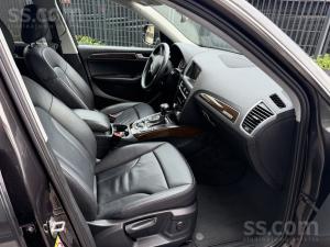 Brown Audi Q5 2013 in Tukums, with an engine capacity of 2.00 L and mileage of 185 thousand km for 12990 €, photo 27 on AUTOMOTO.COM.LV