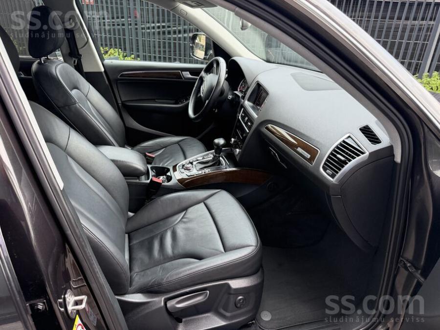 Brown Audi Q5 2013 in Tukums, with an engine capacity of 2.00 L and mileage of 185 thousand km for 12990 €, photo 27 on AUTOMOTO.COM.LV