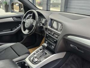 Brūns Audi Q5 2013 Utena, ar dzinēja tilpumu 2.97 L un nobraukumu 273 tūkst. km par 9550 €, foto 23 vietnē AUTOMOTO.COM.LV