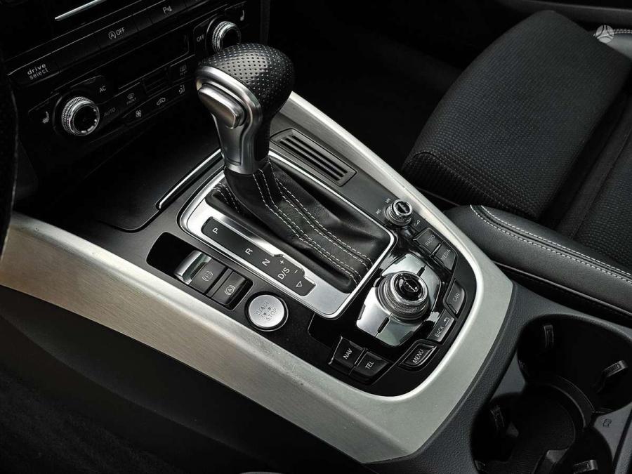 Brūns Audi Q5 2013 Utena, ar dzinēja tilpumu 2.97 L un nobraukumu 273 tūkst. km par 9550 €, foto 24 vietnē AUTOMOTO.COM.LV