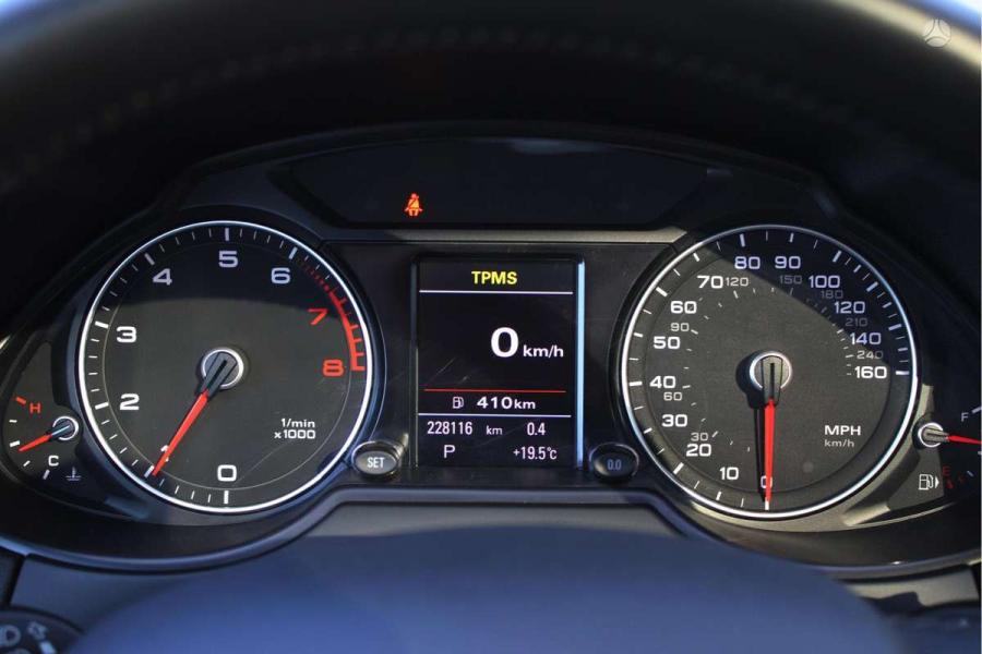 Brown Audi Q5 2013 in Vilnius, with an engine capacity of 1.98 L and mileage of 228 thousand km for 7300 €, photo 8 on AUTOMOTO.COM.LV