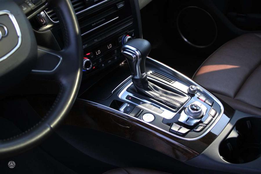 Brown Audi Q5 2013 in Vilnius, with an engine capacity of 1.98 L and mileage of 228 thousand km for 7300 €, photo 20 on AUTOMOTO.COM.LV